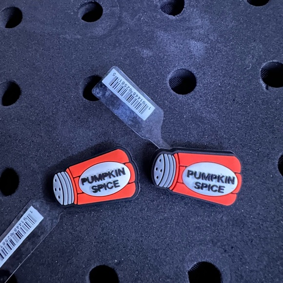 CROCS | Accessories | Authentic Pumpkin Spice Croc Charm Jibbitz | Poshmark